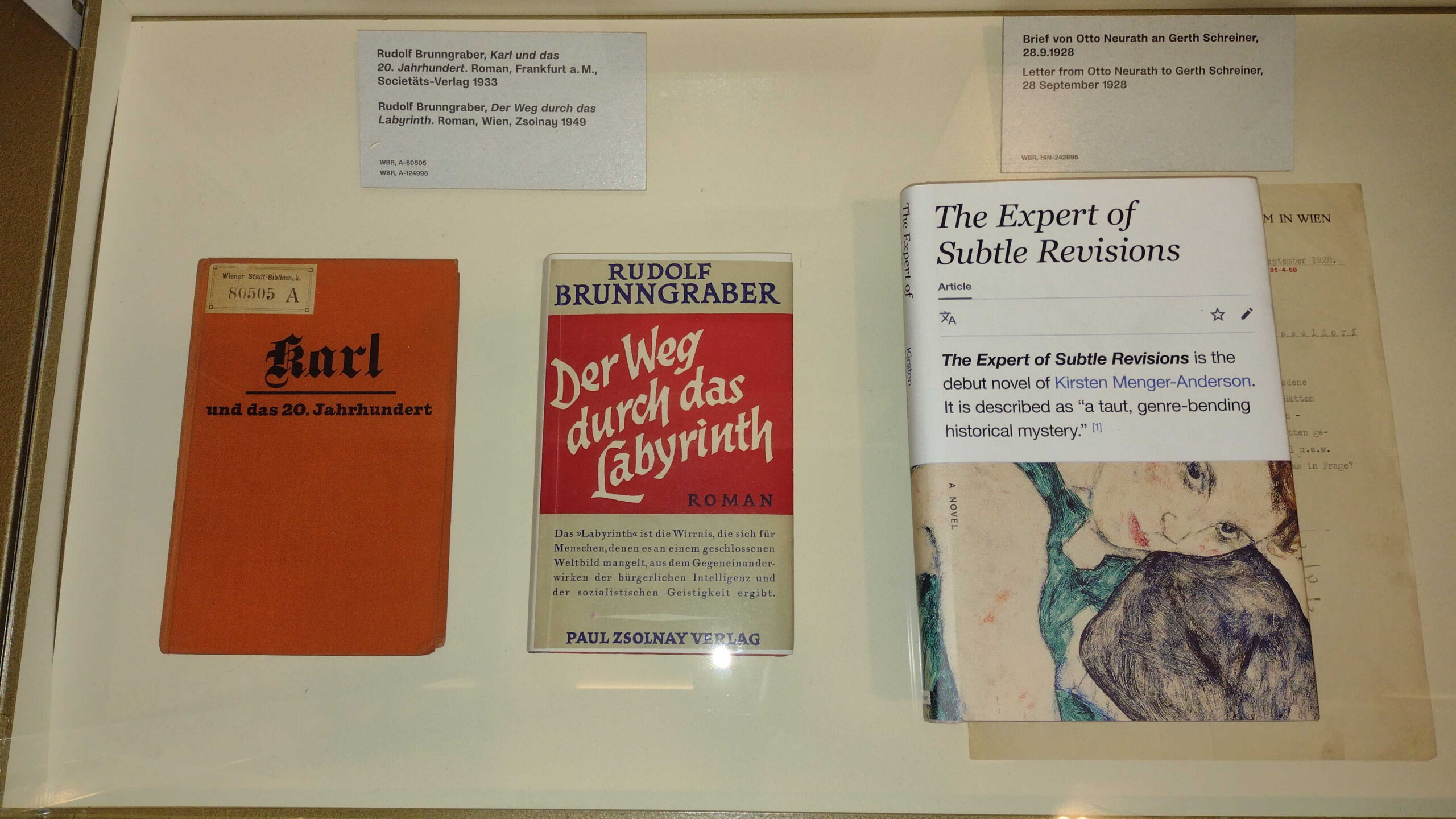 The Vienna Circle and The Expert of Subtle Revisions